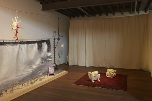 Le Monde à l'Envers - Patrick Van Caeckenbergh - ZENO X GALLERY Le Monde à l'Envers - Patrick Van Caeckenbergh - ZENO X GALLERY